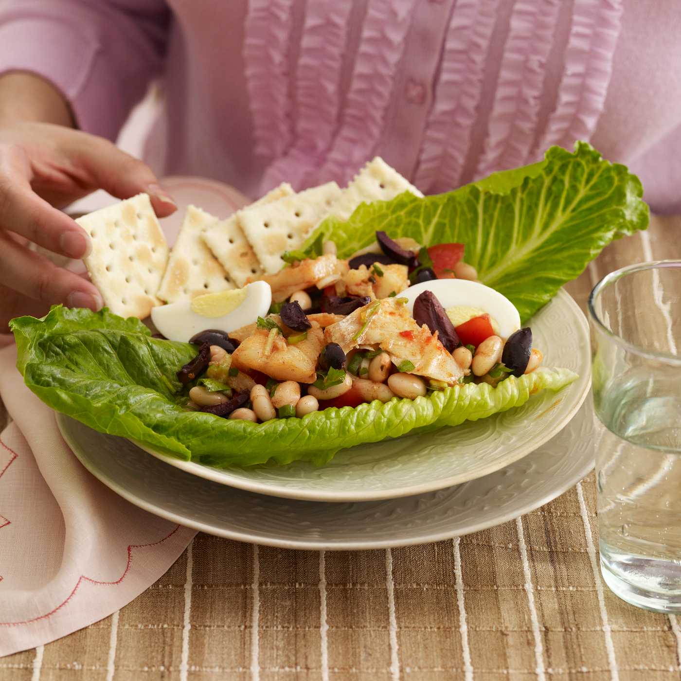 Premium Unsalted Tops Saltine Crackers - Shop Crackers & breadsticks at ...