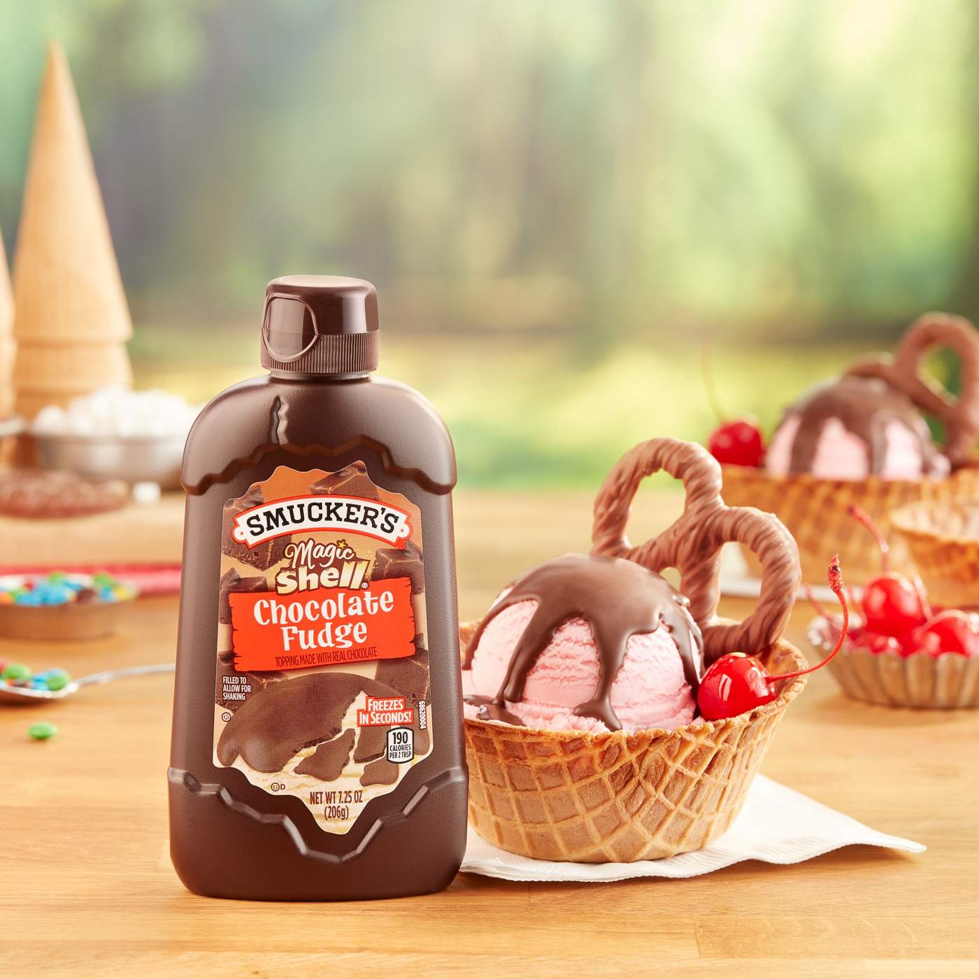 Smucker's Magic Shell Chocolate Fudge Flavored Topping - Shop Sundae ...