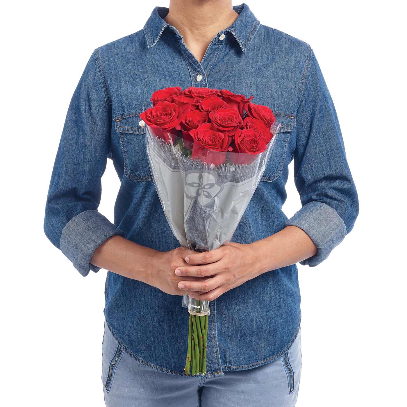 BLOOMS by H-E-B Dozen Red Roses - Shop Flowers & arrangements at H-E-B