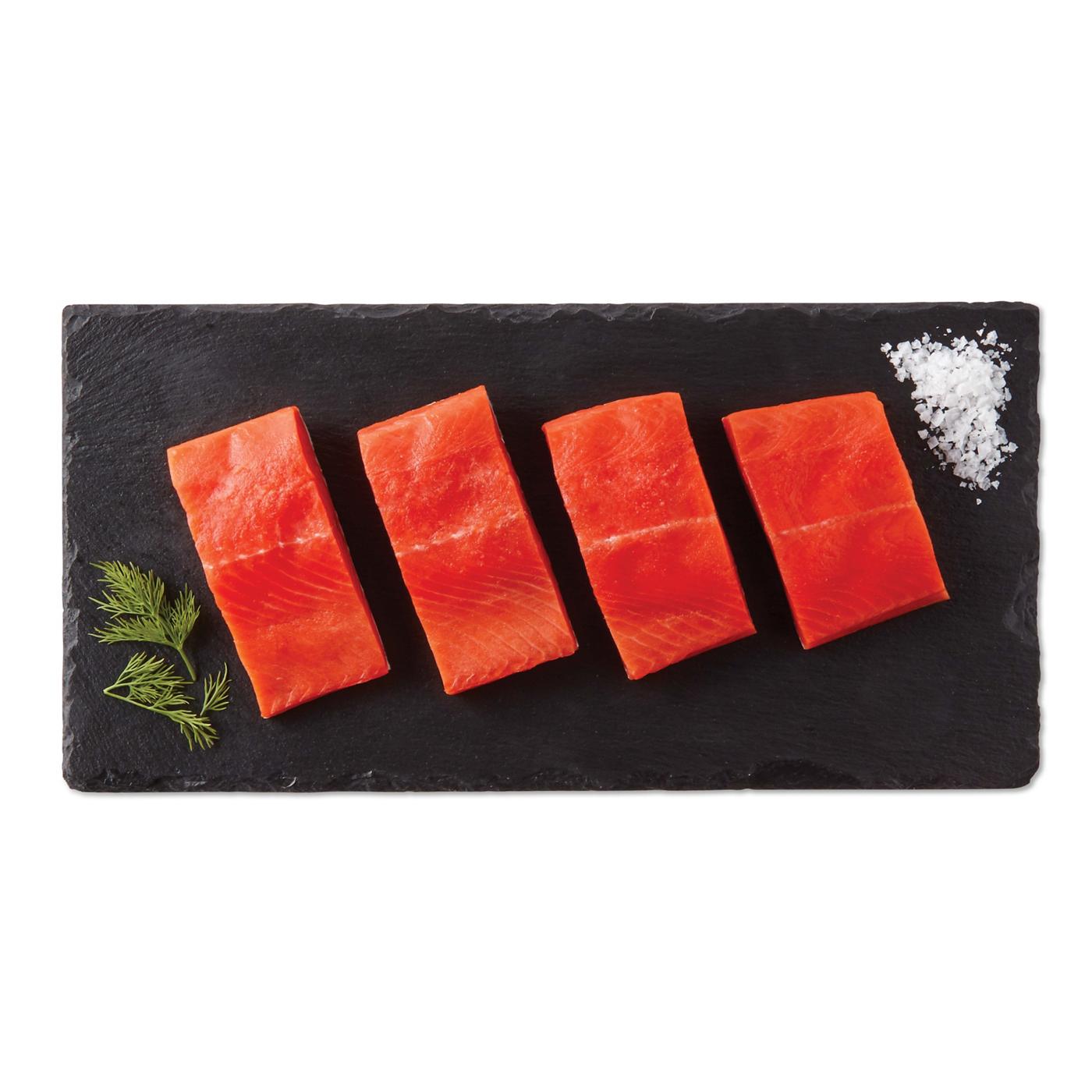 H-E-B Wild Caught Alaskan Sockeye Salmon Fillet - Shop Fish at H-E-B