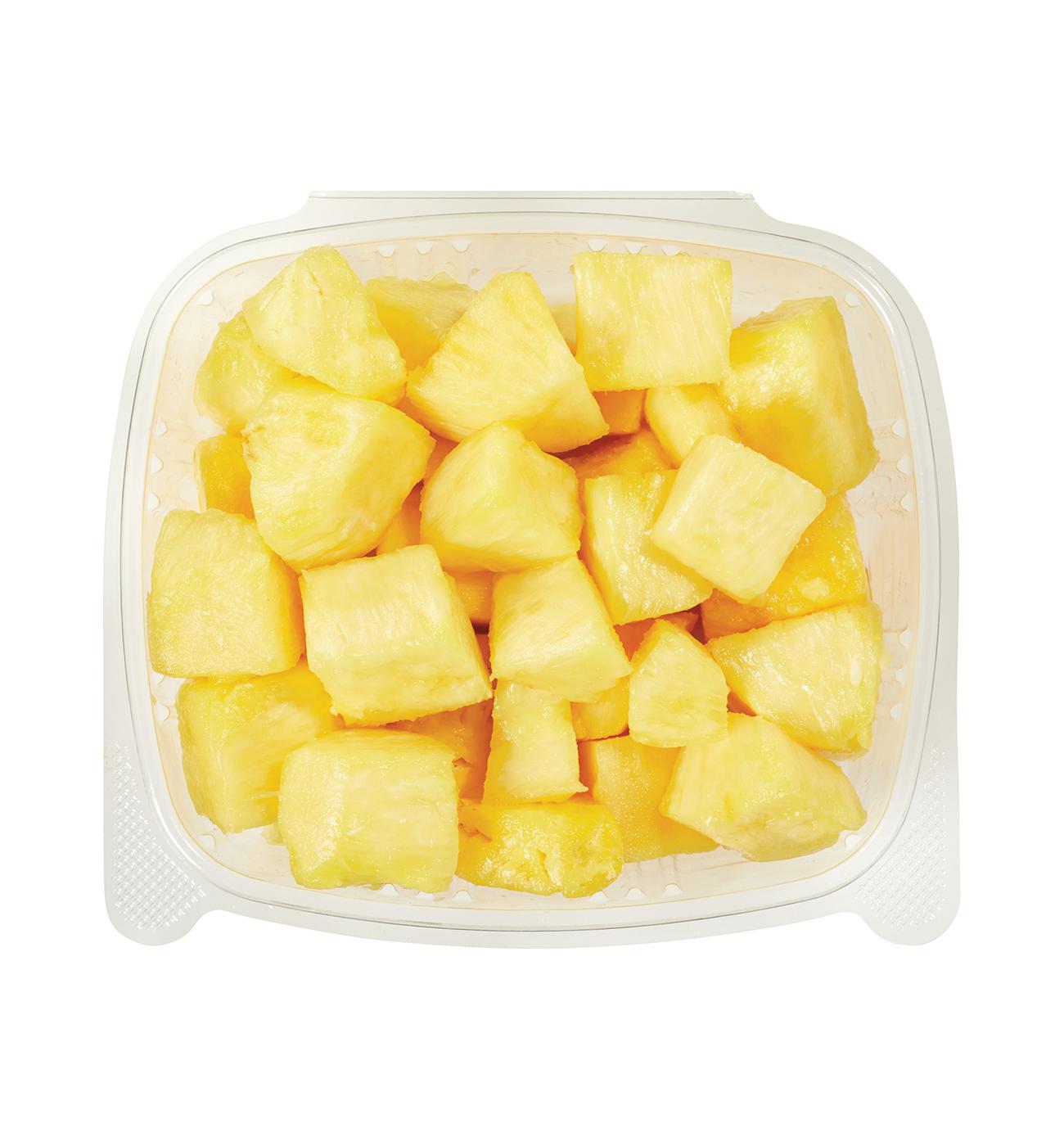 H-E-B Fresh Cut Pineapple - Large - Shop Specialty & tropical at H-E-B
