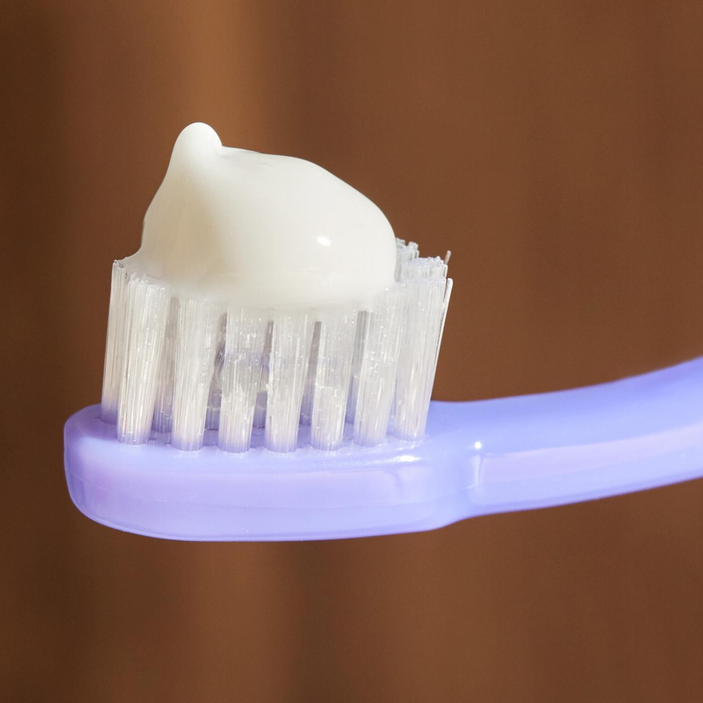 Tom's of Maine Children's Fluoride Toothpaste - Strawberry - Shop ...