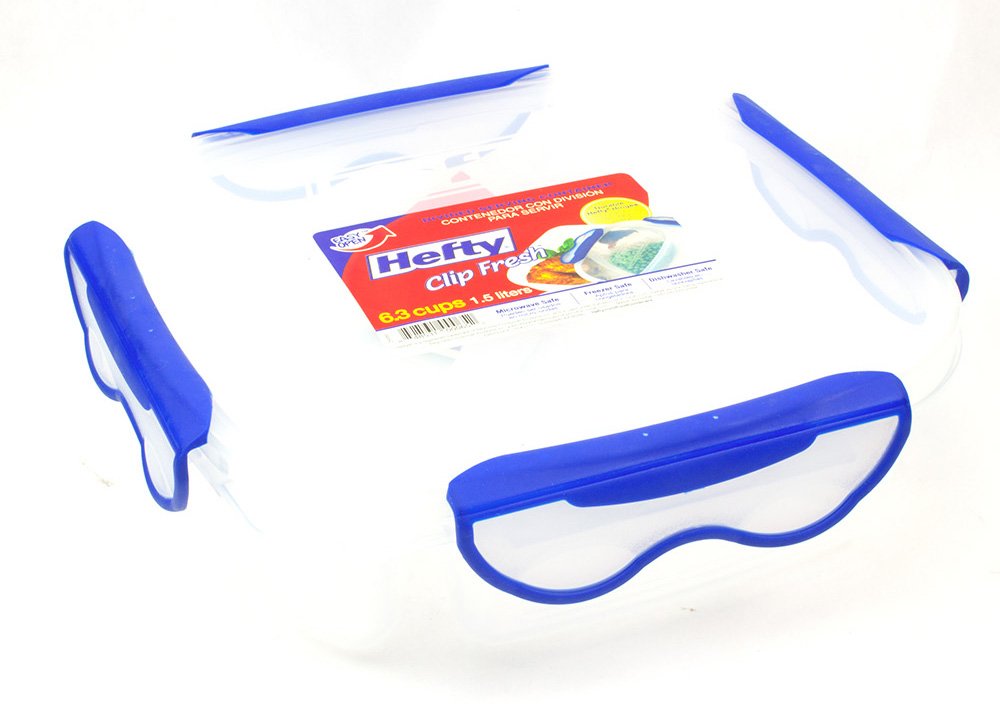 Hefty 6.3 Cups Clip Fresh Divided Serving Tray - Shop Food storage at H-E-B
