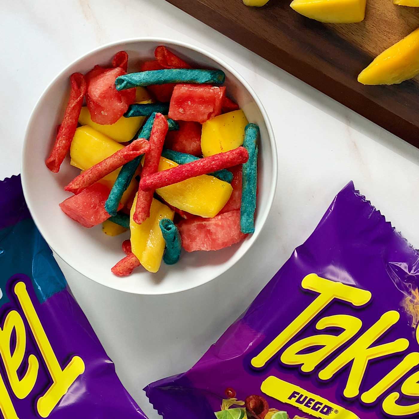 Takis Fuego Hot Chili Pepper & Lime Rolled Tortilla Chips Party Size ...