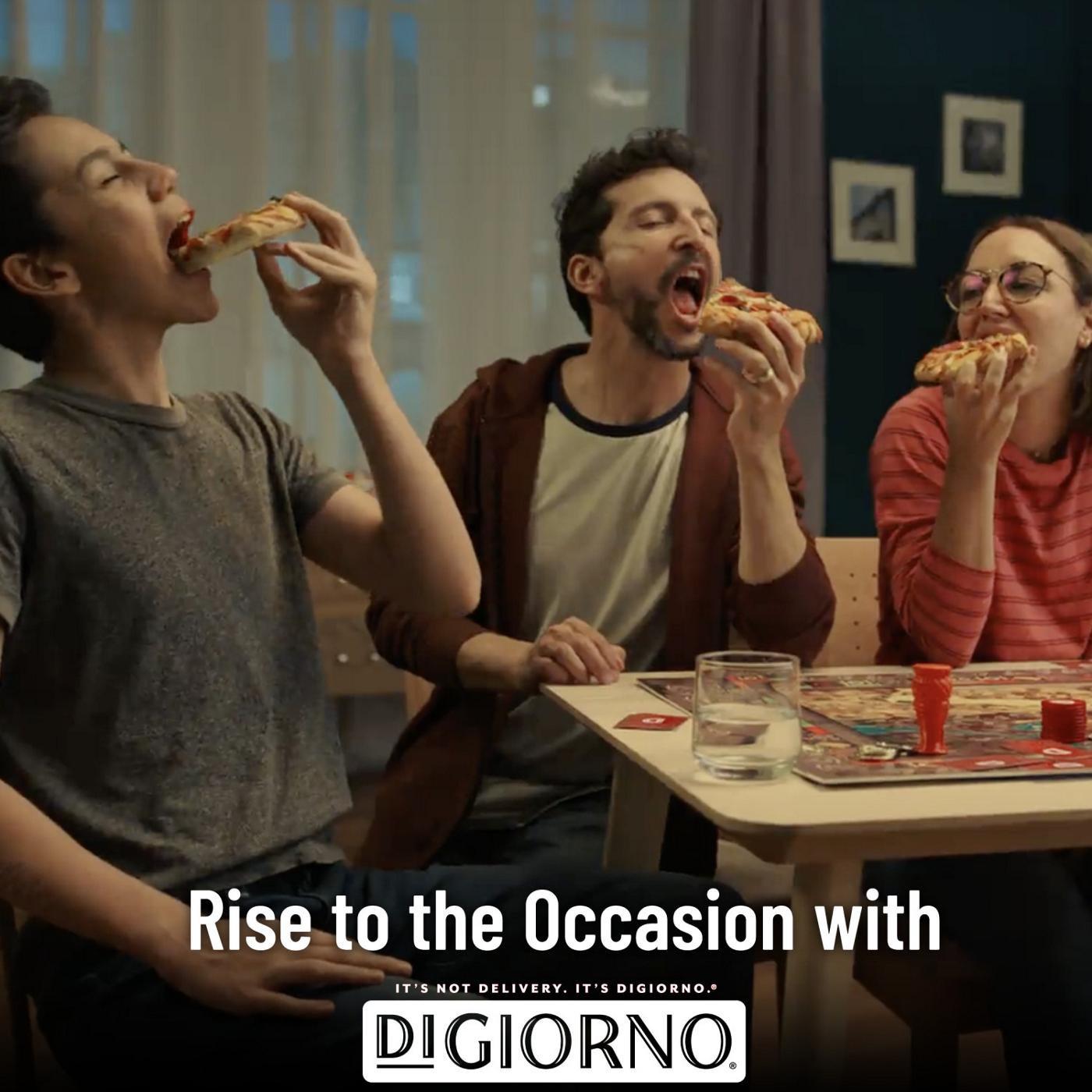 DiGiorno Hawaiian Style Frozen Pizza on a Rising Crust - Shop Pizza at ...