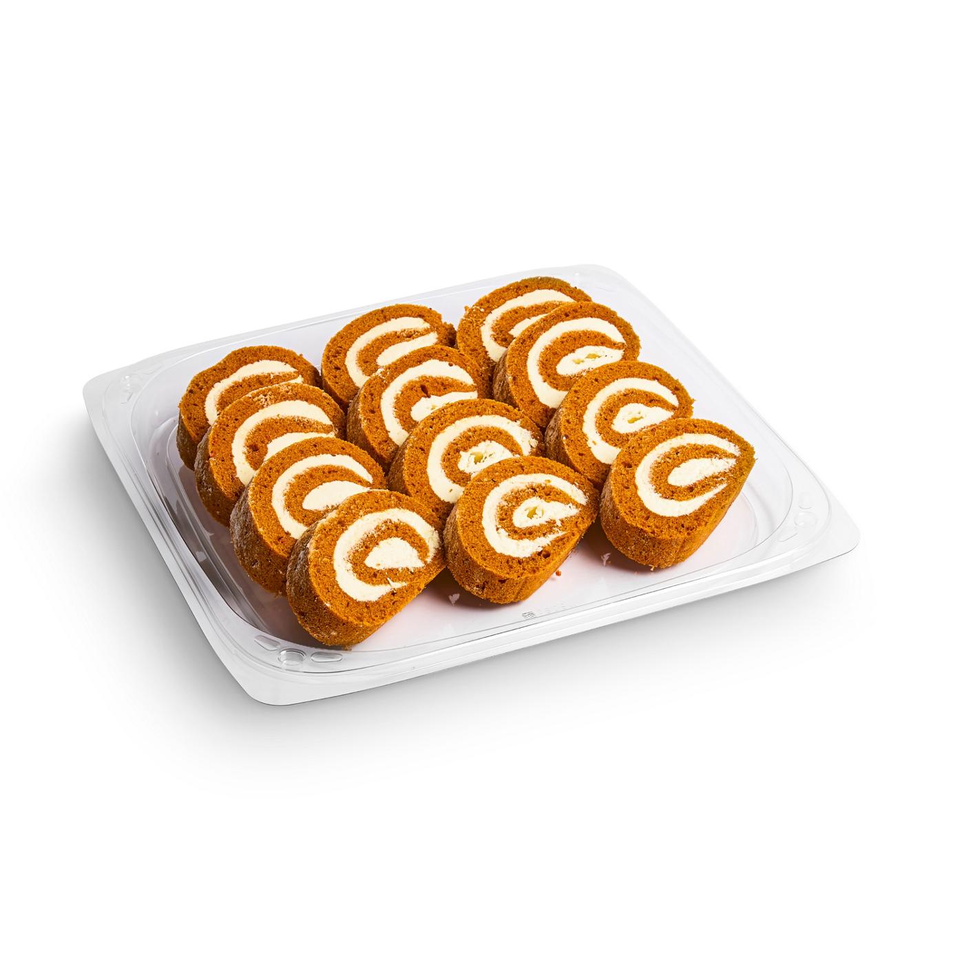H-E-B Bakery Party Tray - Carrot Cake Rolls - Shop Standard party trays ...