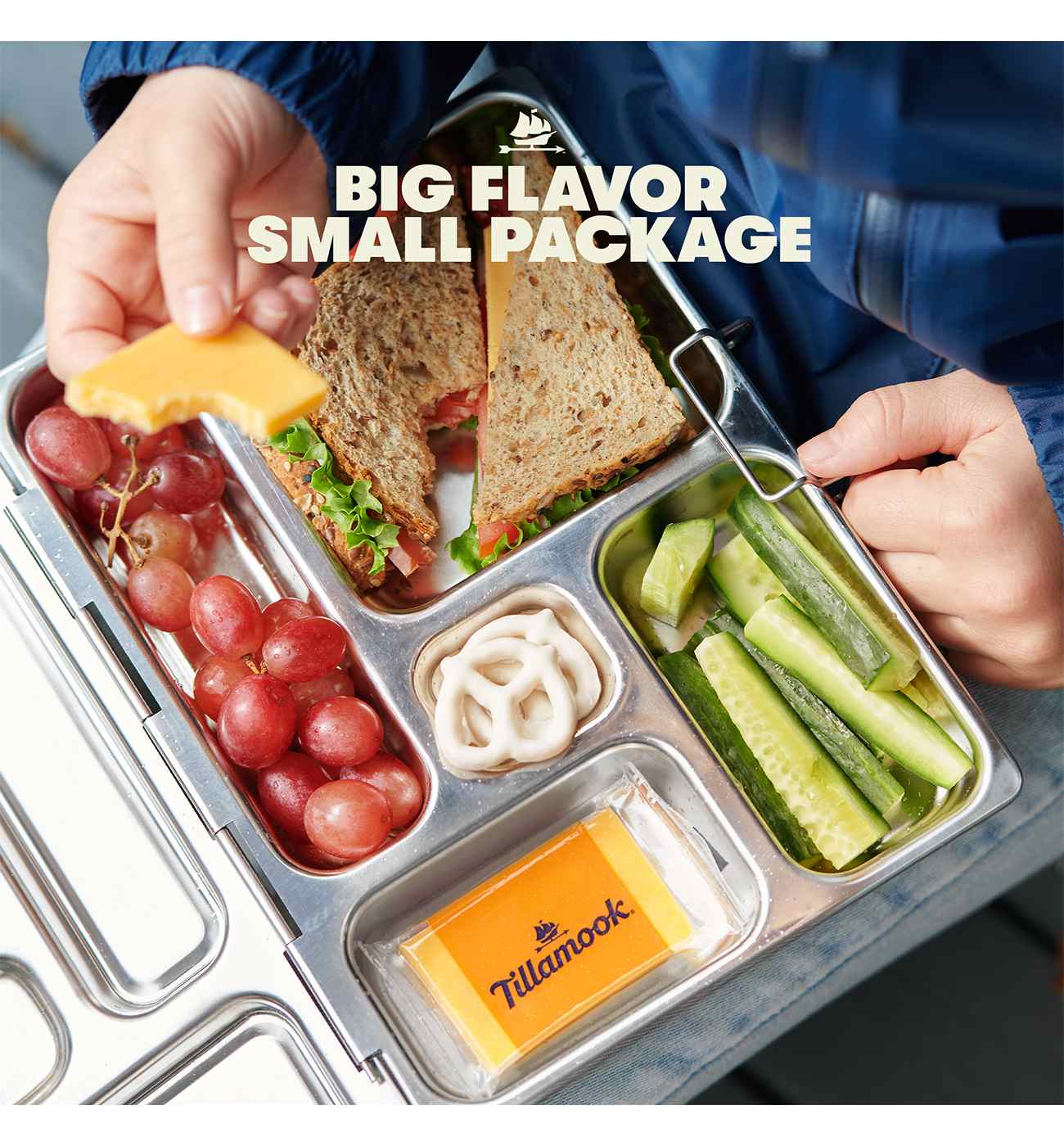 Tillamook Medium Cheddar Cheese Snack Bars, 10 ct - Shop Cheese at H-E-B