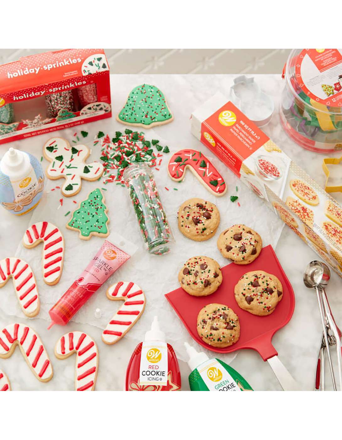 Wilton Red and Green Cookie Icing Set - Shop Icing & decorations at H-E-B