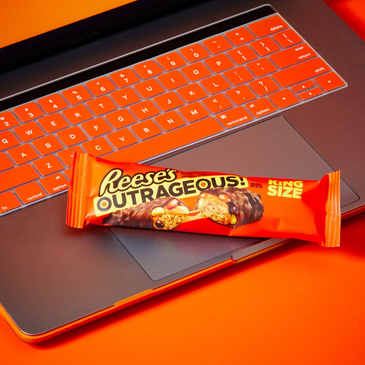 Reese's Outrageous! Milk Chocolate Peanut Butter Candy Bar - King Size ...