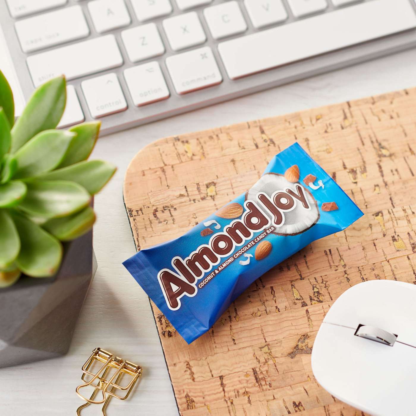 Almond Joy Miniatures Coconut & Almond Chocolate Candy - Share Pack ...