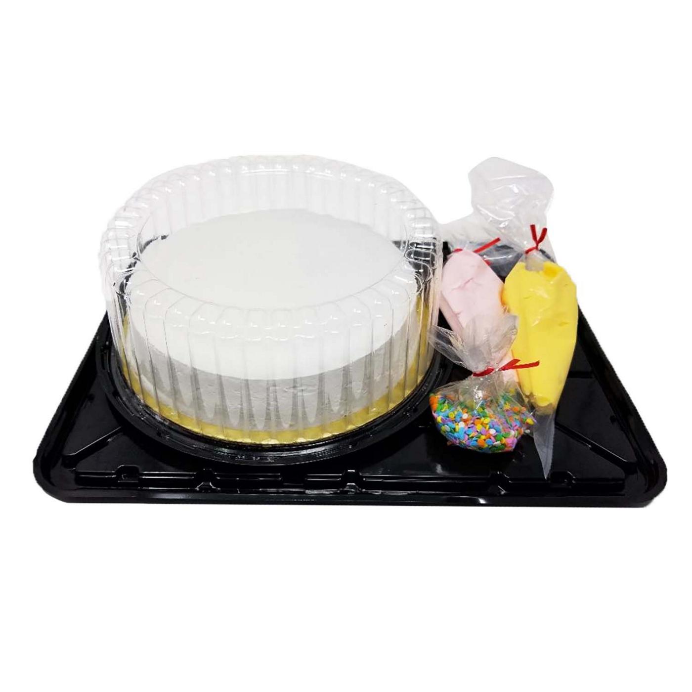 H-E-B White Cake Decorating Kit - Shop Standard cakes at H-E-B