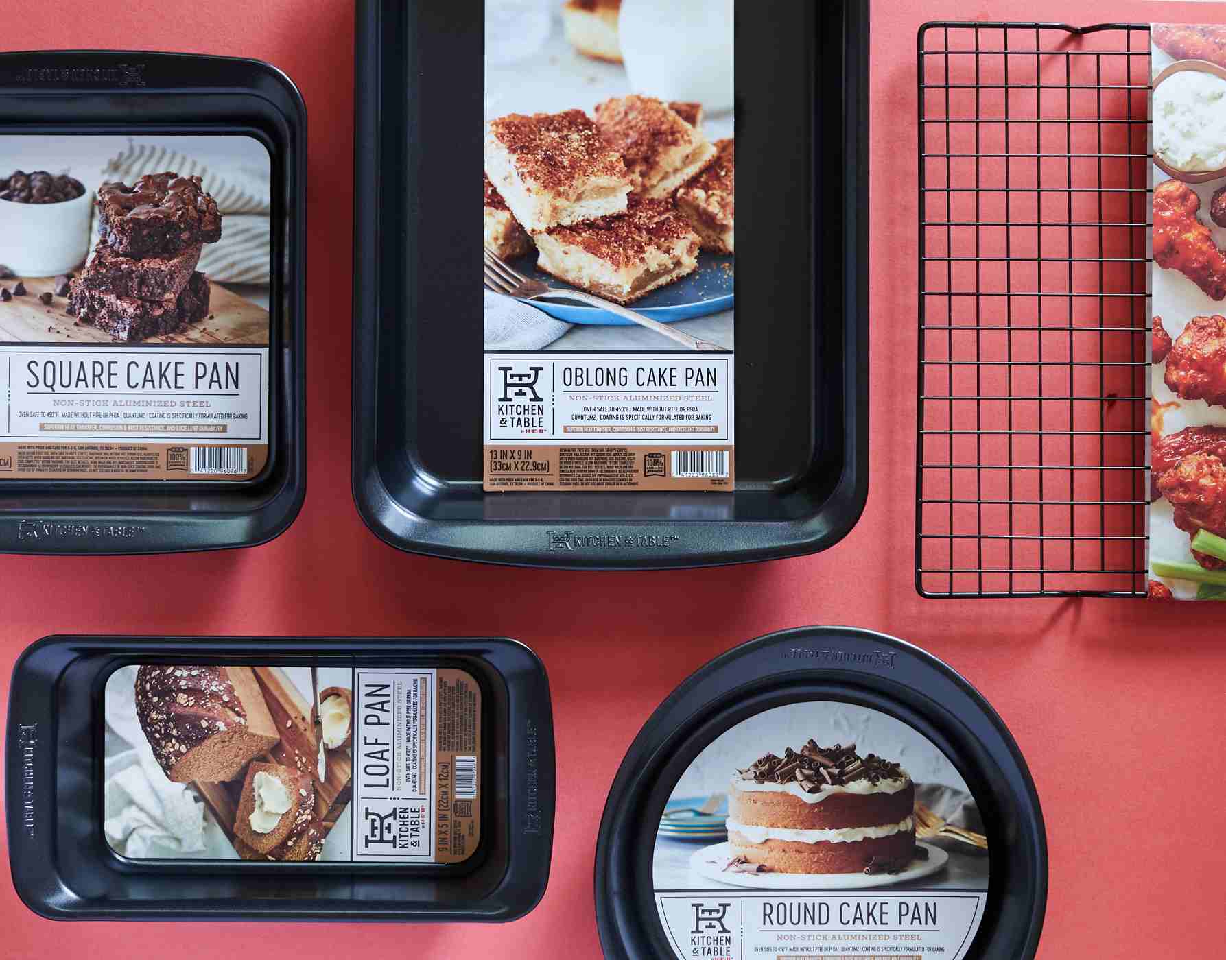 Kitchen & Table by H-E-B Gunmetal Aluminized Steel Oblong Cake Pan ...