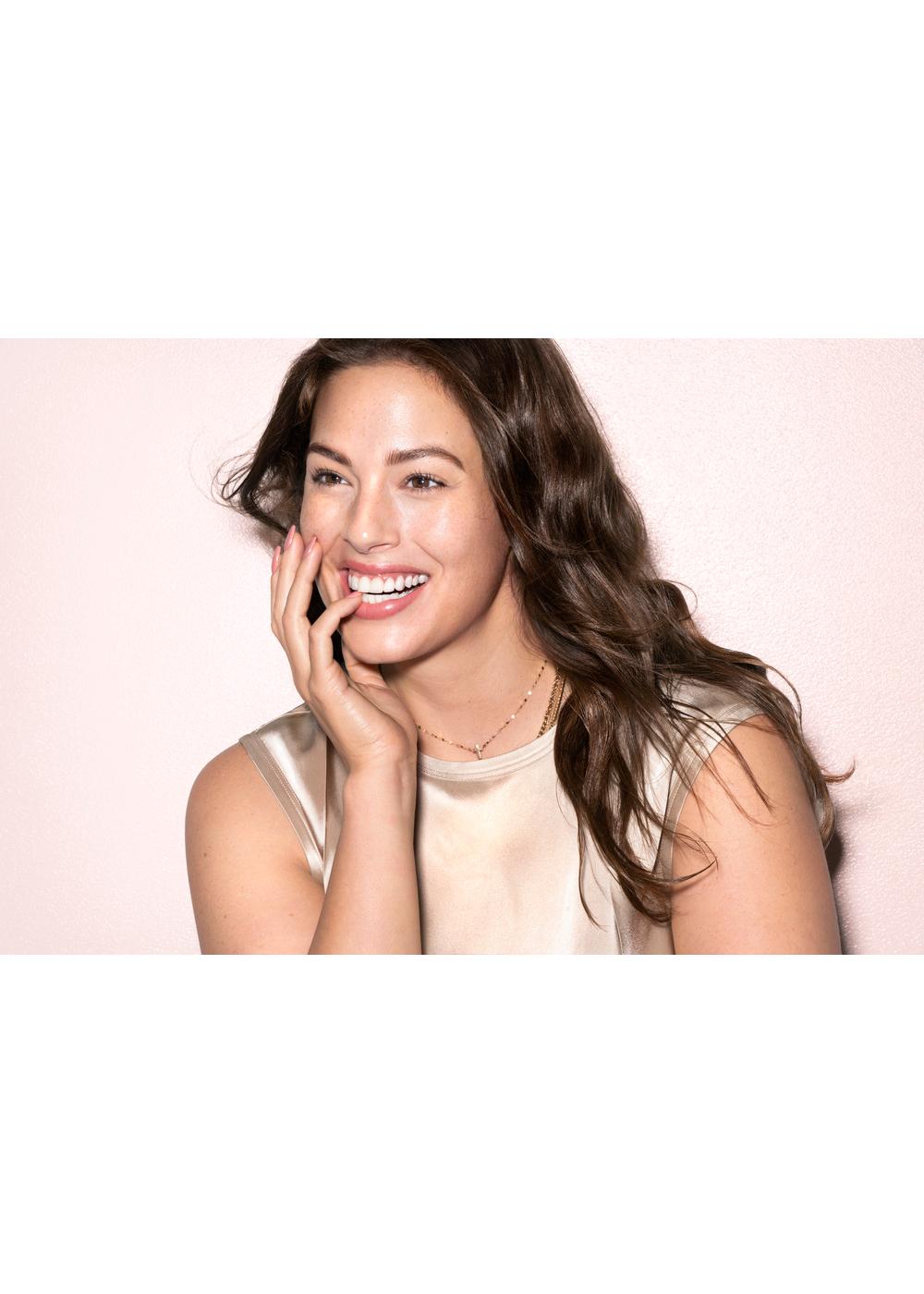 Revlon PhotoReady Rose Glow Face Gloss - Shop Primer & setting spray at ...