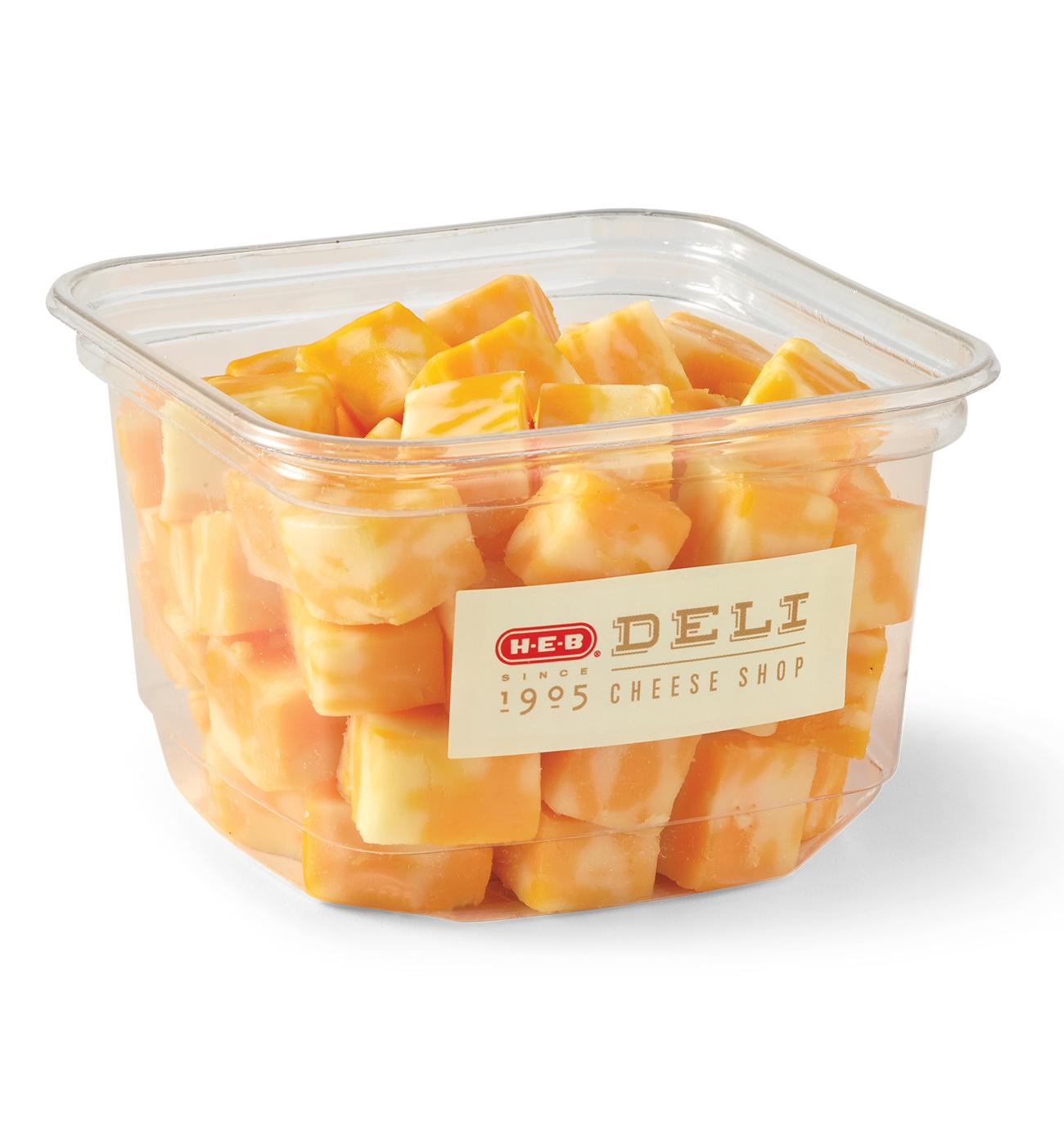 H-E-B Deli Colby Jack Cheese Cubes - Shop Cheese at H-E-B