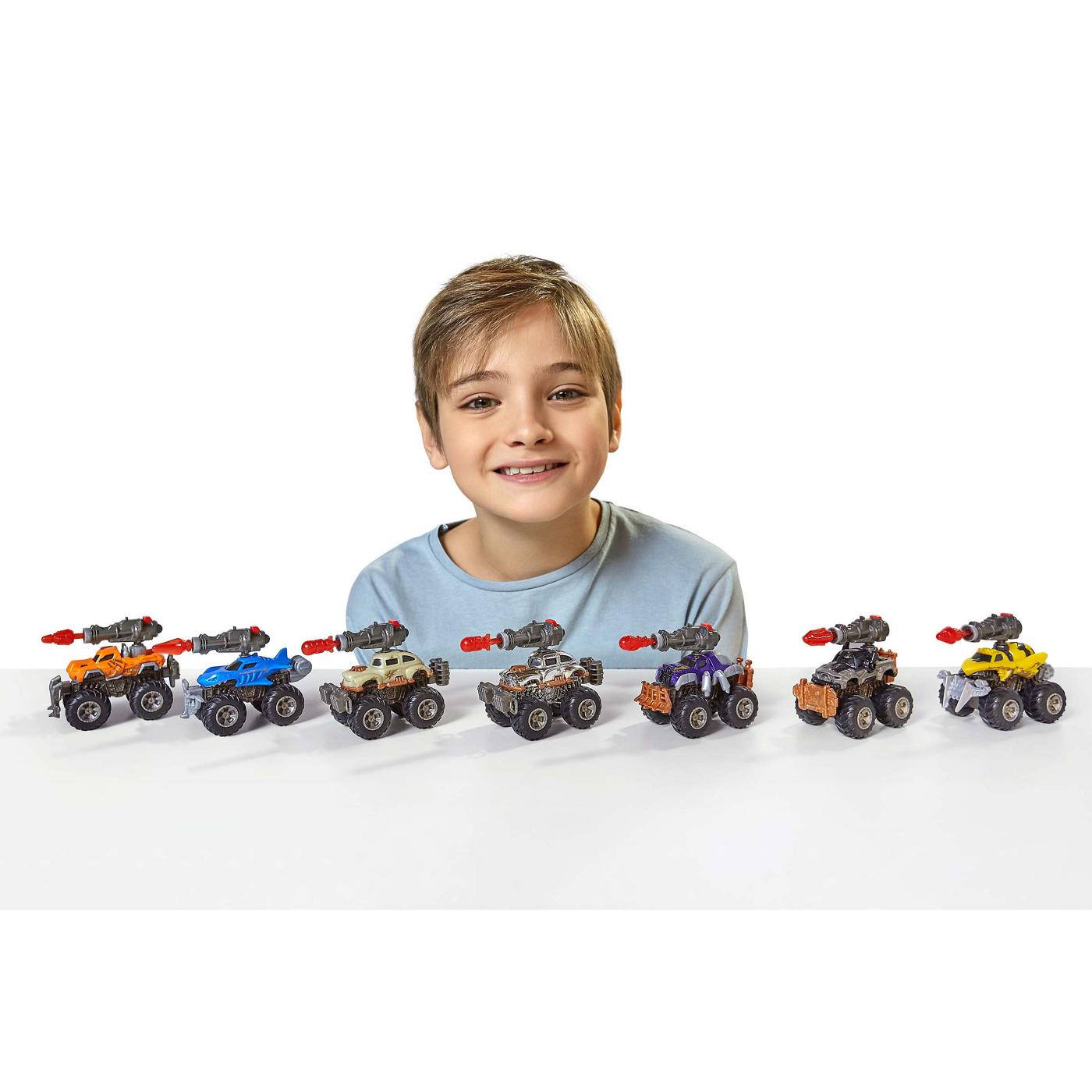 Zuru 5 Surprise Monster Trucks Mystery Capsule - Shop Action figures ...