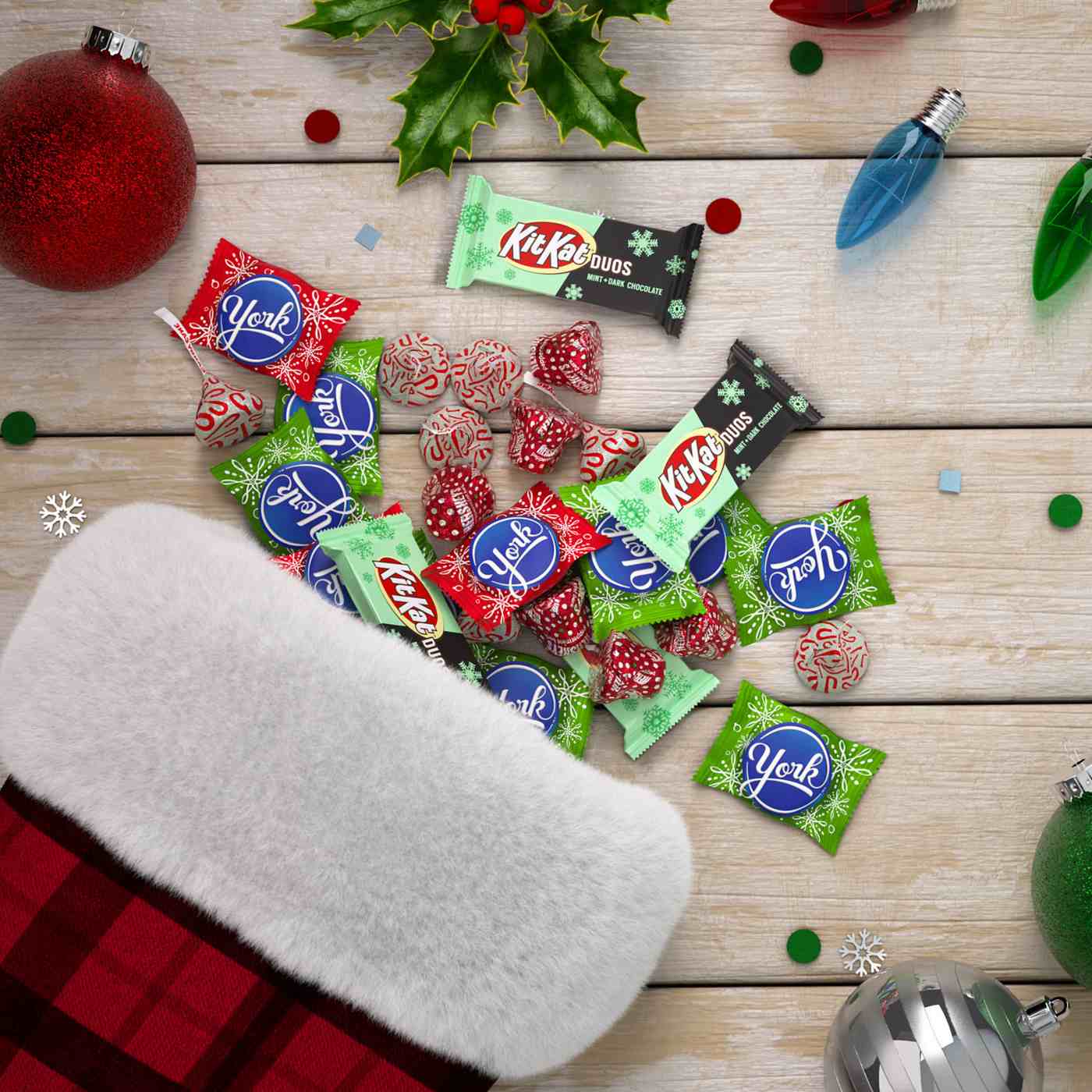 Hershey's Mint Holiday Assortment - Shop Candy at H-E-B