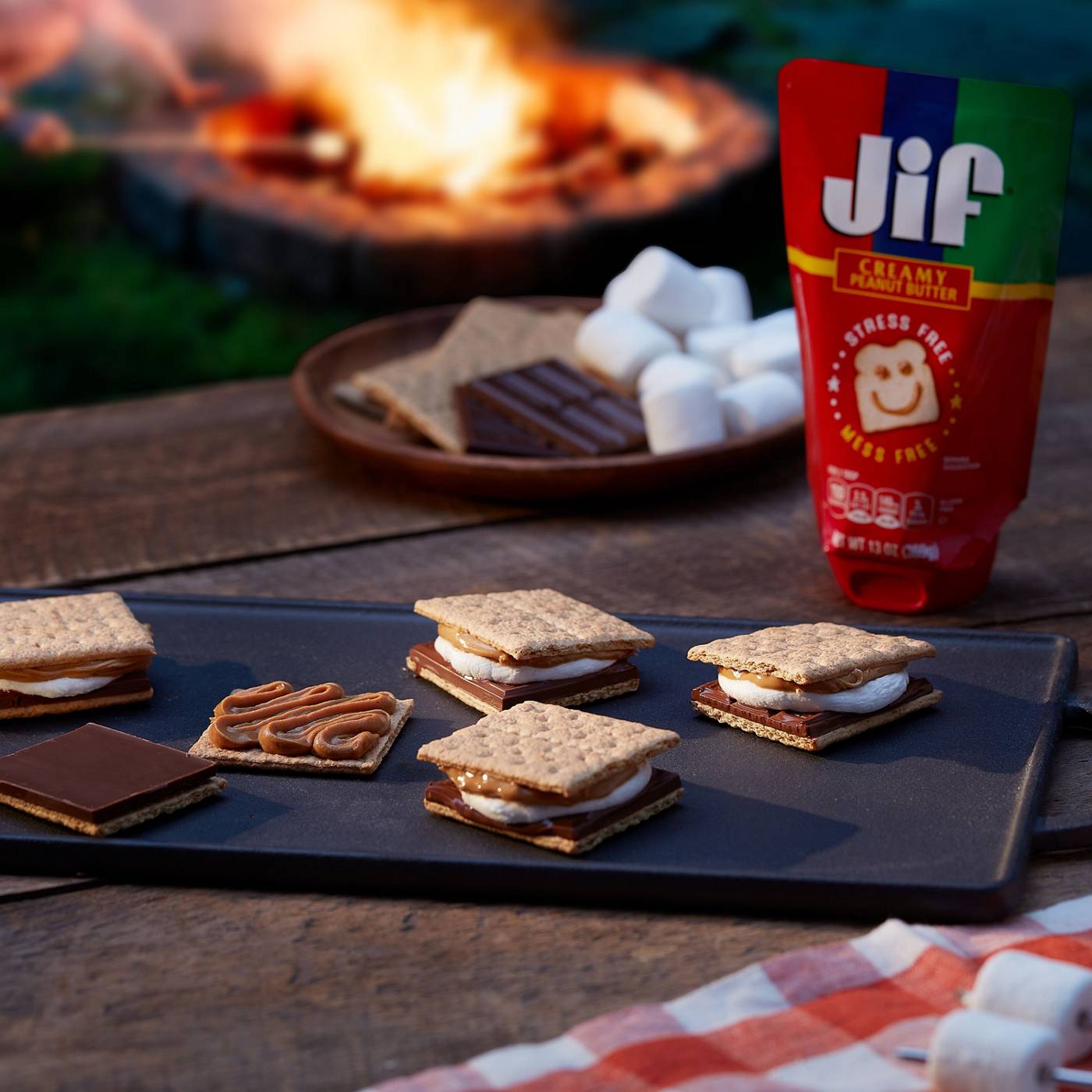 Jif Squeeze Creamy Peanut Butter - Shop Peanut butter at H-E-B