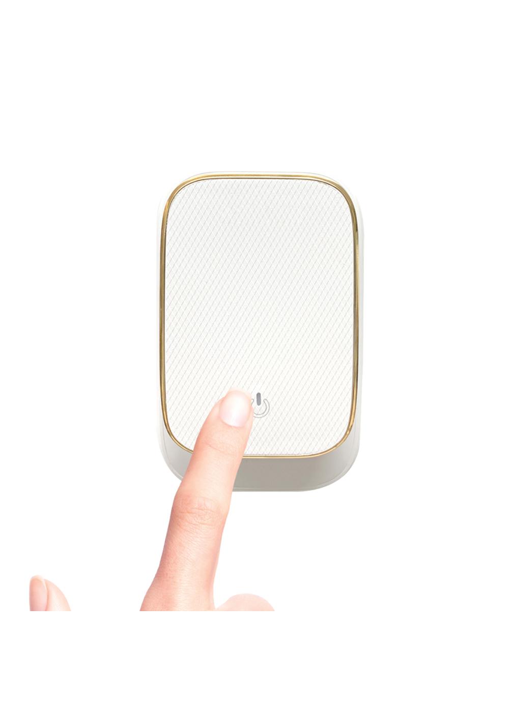 Ciao Tech 4 Port Travel Charger with Auto ID Technology & LED Light ...