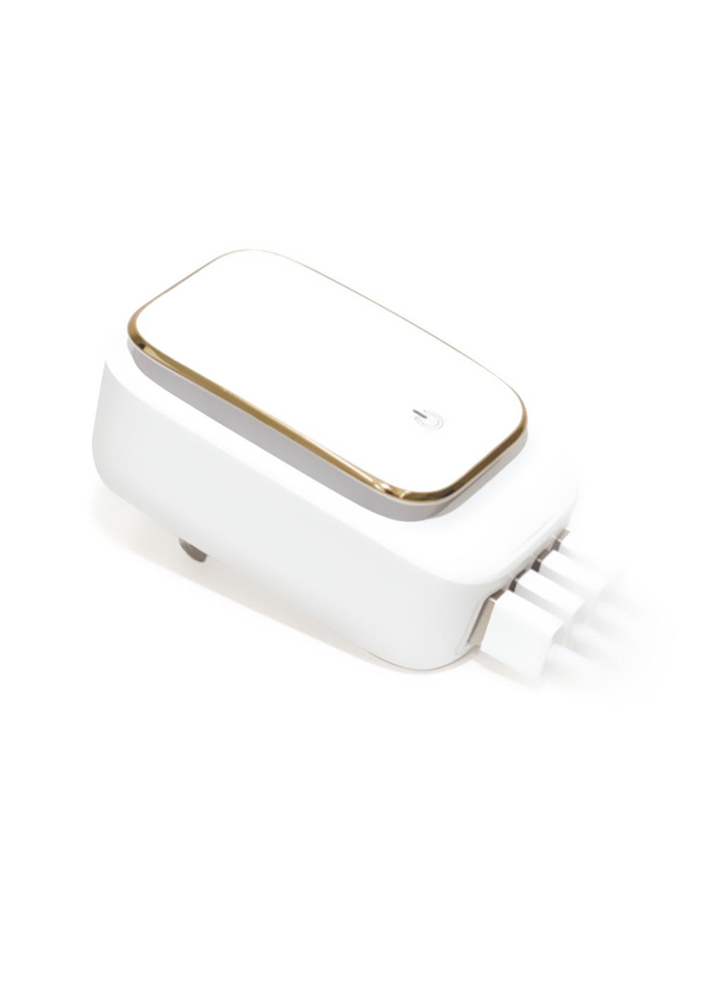 Ciao Tech 4 Port Travel Charger With Auto Id Technology And Led Light