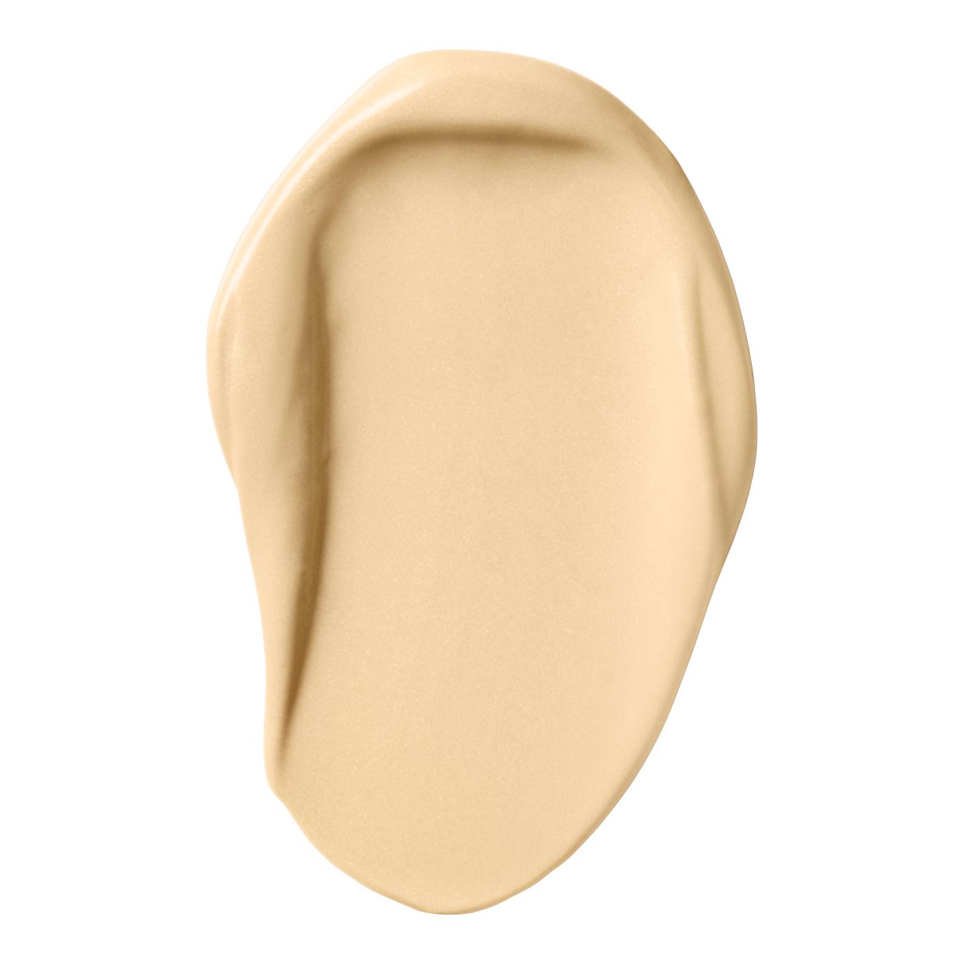 e.l.f. SKIN Suntouchable Whoa Glow SPF 30 - Sunbeam - Shop Primer ...