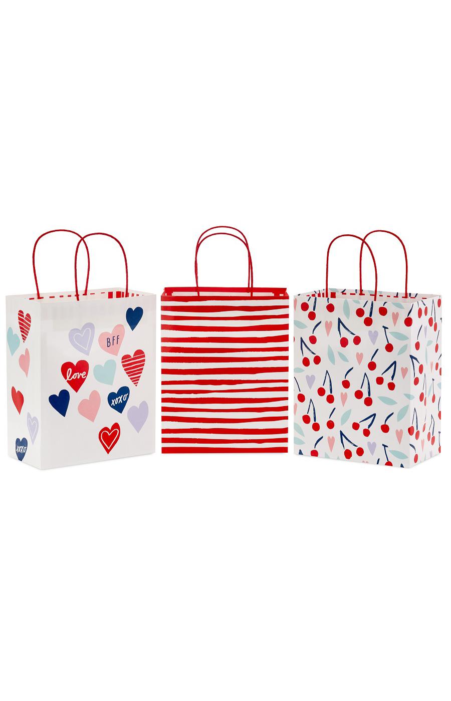 Hallmark Valentine's Day Medium Gift Bag Bundle (Hearts, Stripes and ...