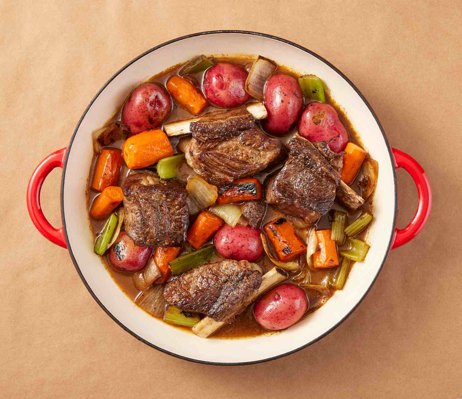 H-E-B Meat Market Braise Kit - Burgundy Short Ribs - Shop Beef at H-E-B
