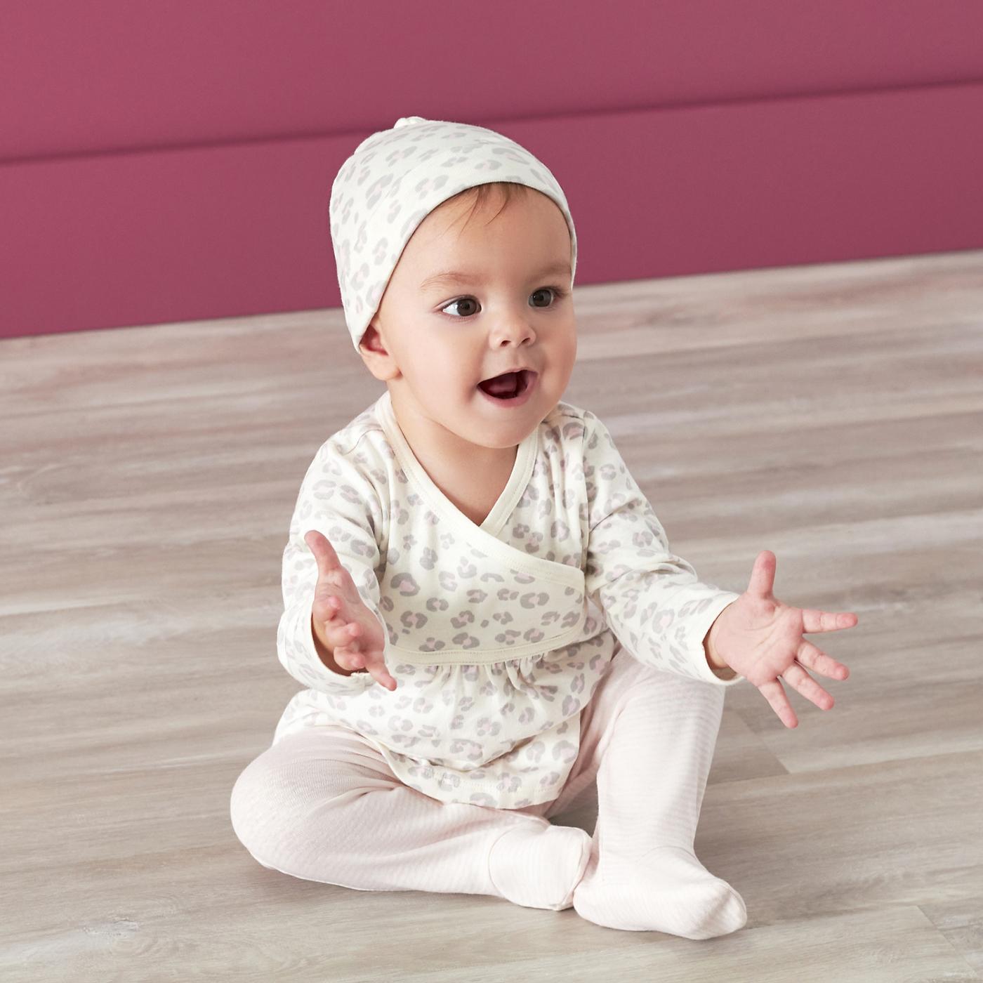 Gerber Baby Girls Leopard Shirt, Footed, Pant, & Cap Set, 3 pc - Shop ...