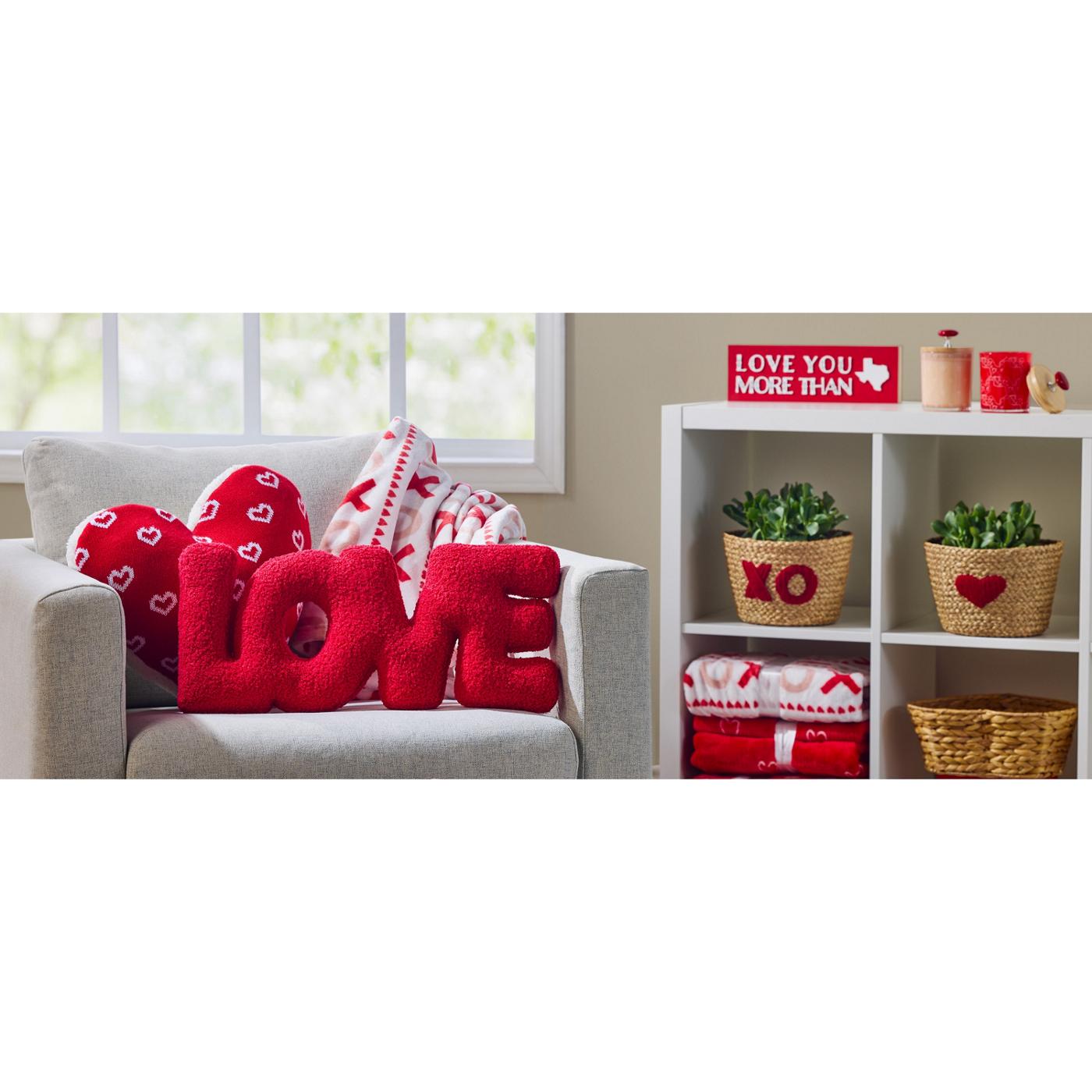 Destination Holiday Love You More Than Texas Valentine's Tabletop Decor ...