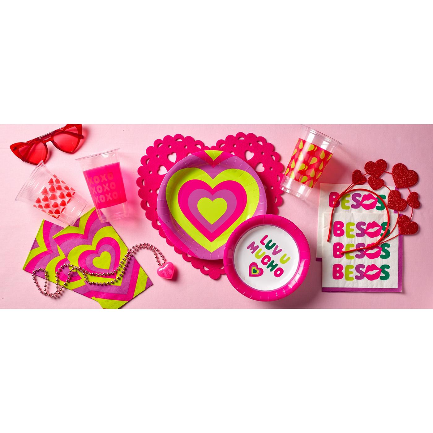 Destination Holiday Valentine's Day Layered Heart Plate Set, 10 Ct ...