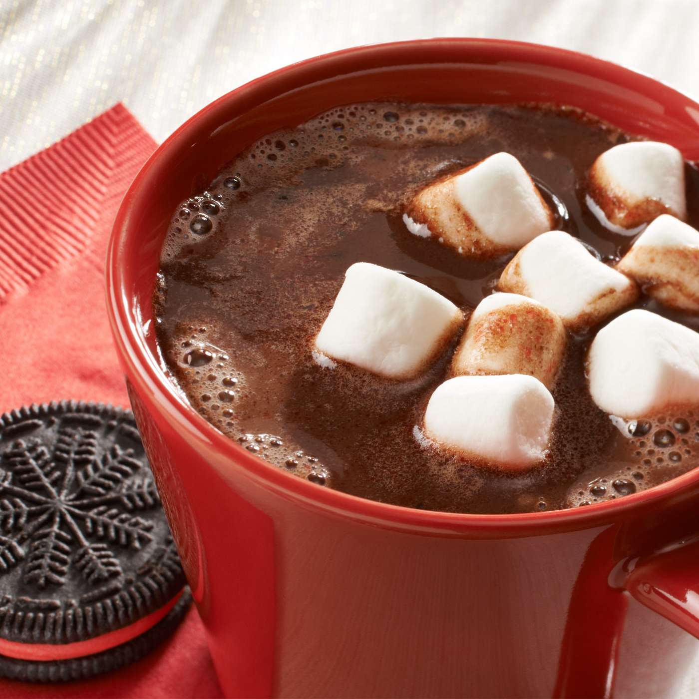 OREO Red Creme Chocolate Sandwich Cookies Limited Edition Holiday ...