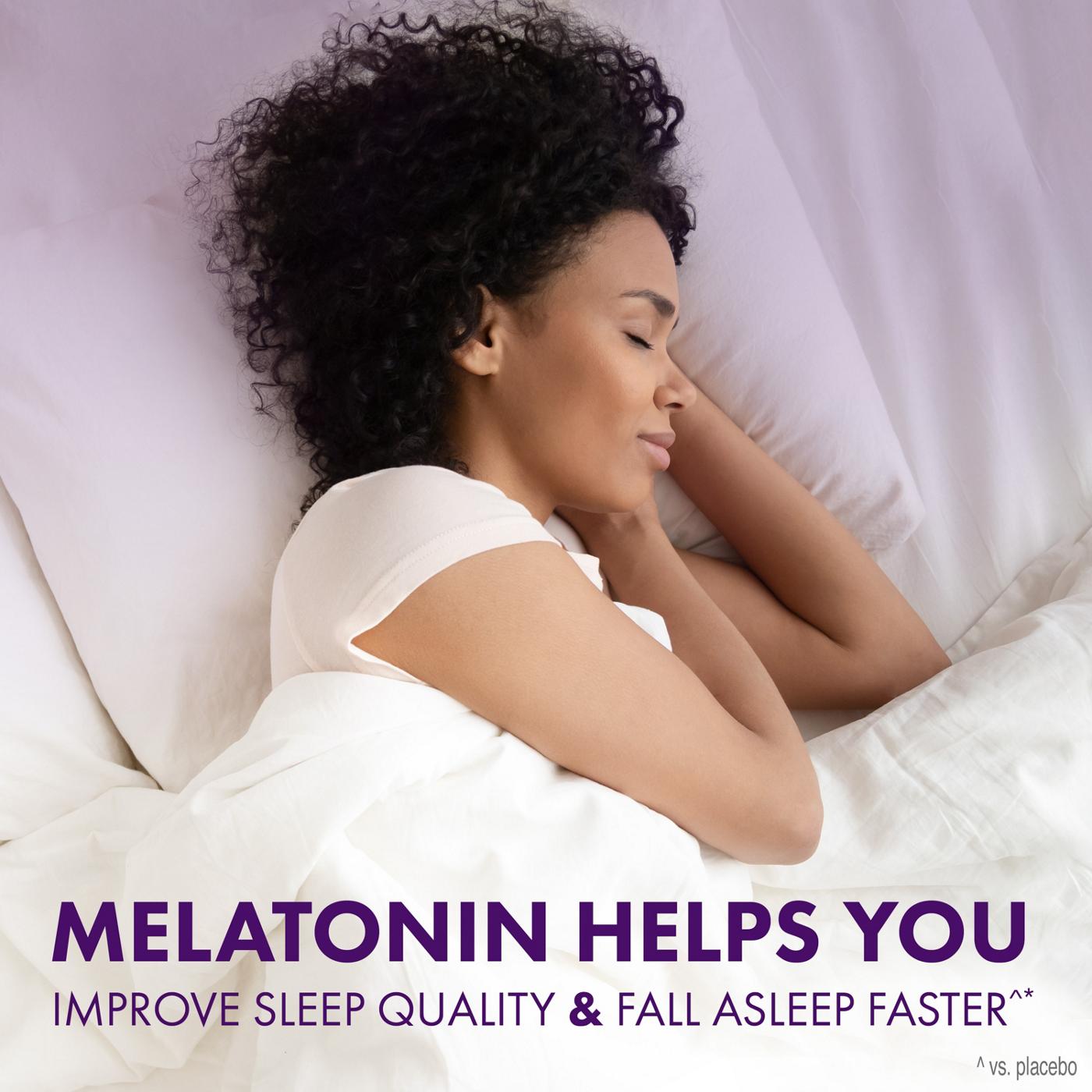 Vicks ZzzQuil PURE Zzzs Gummies, Sleep + Muscle Relaxation, Melatonin ...