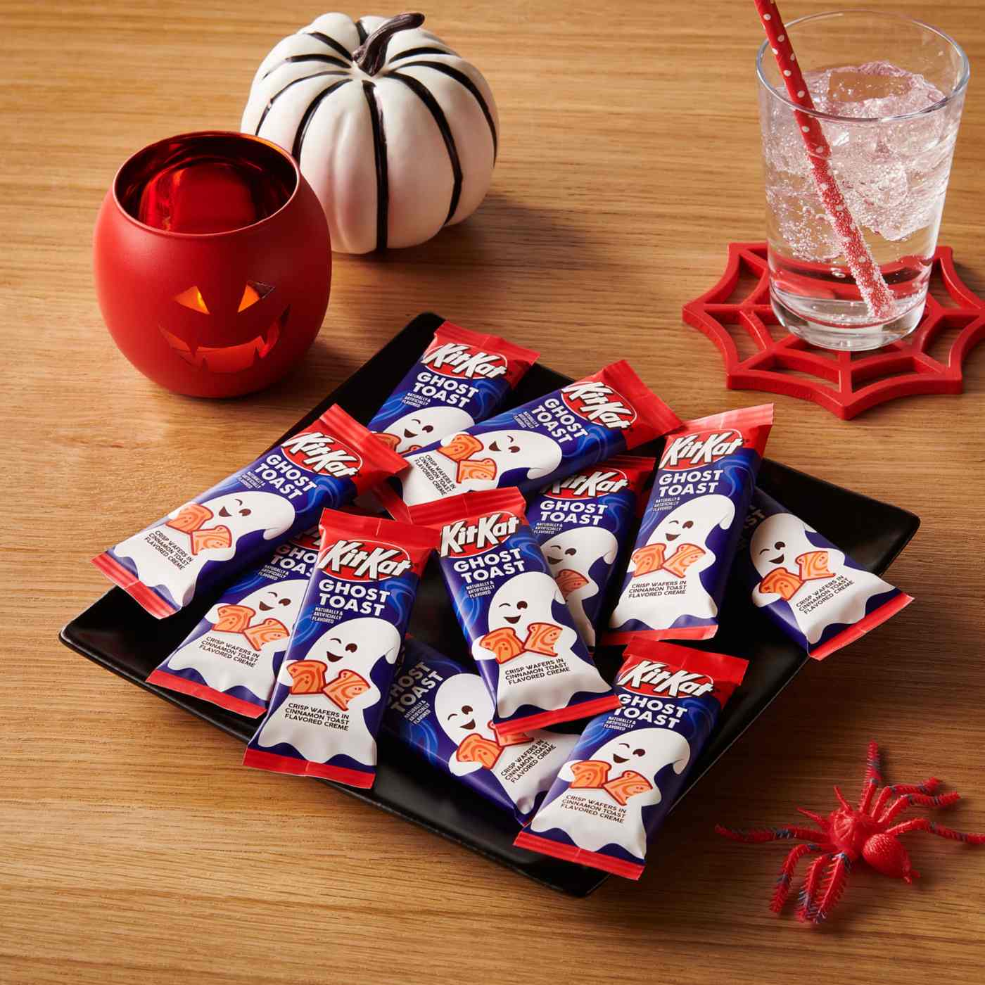 Kit Kat Cinnamon Toast Flavored Creme Wafer Snack Size Halloween Candy ...