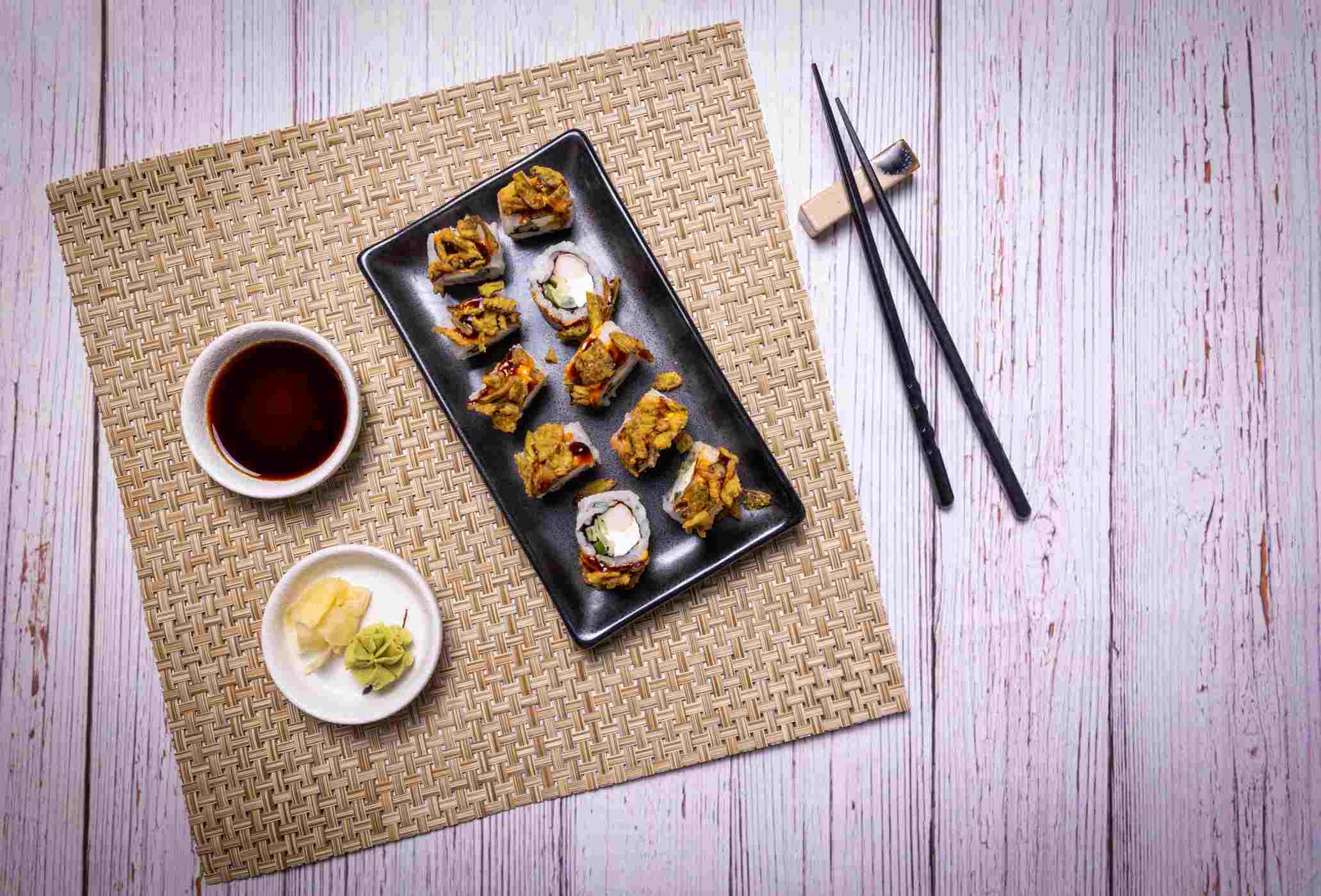 H E B Sushiya Jalapeño Crunch Sushi Roll Shop Sushi At H E B