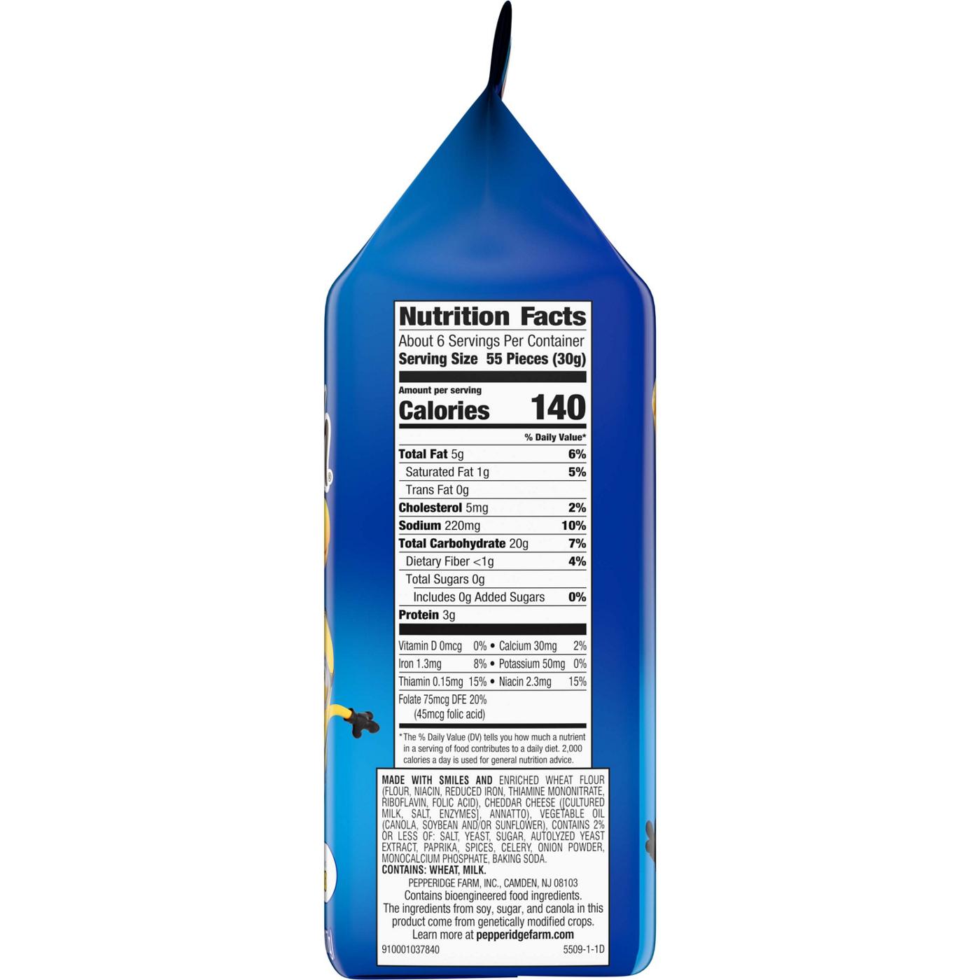 Goldfish Minions Baked Cheddar Crackers - Shop Crackers & breadsticks ...