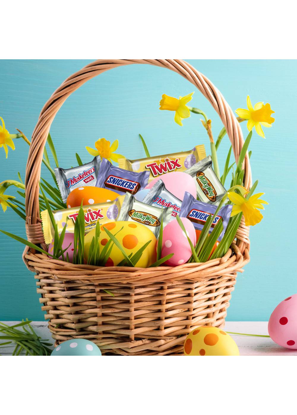 Snickers, Twix, Milky Way & 3 Musketeers Assorted Minis Easter Egg Hunt ...