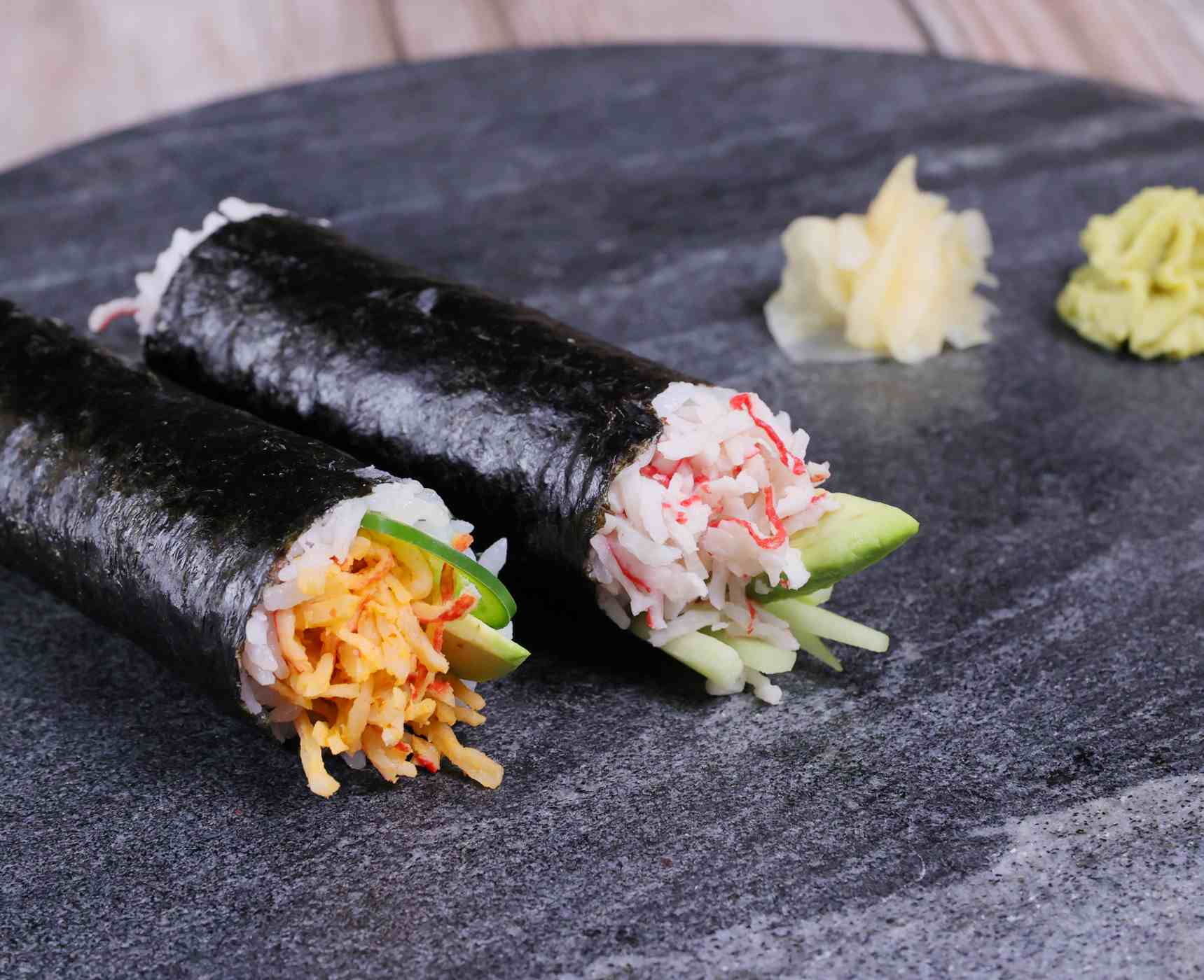 H-E-B Sushiya California & Spicy Crab Hand Rolls - Sushi Combo - Shop ...